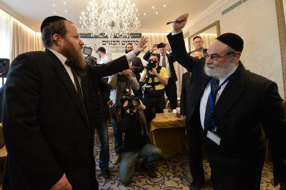 European Rabbis Practice Self-Defence and Assisting Victims of Terror ...